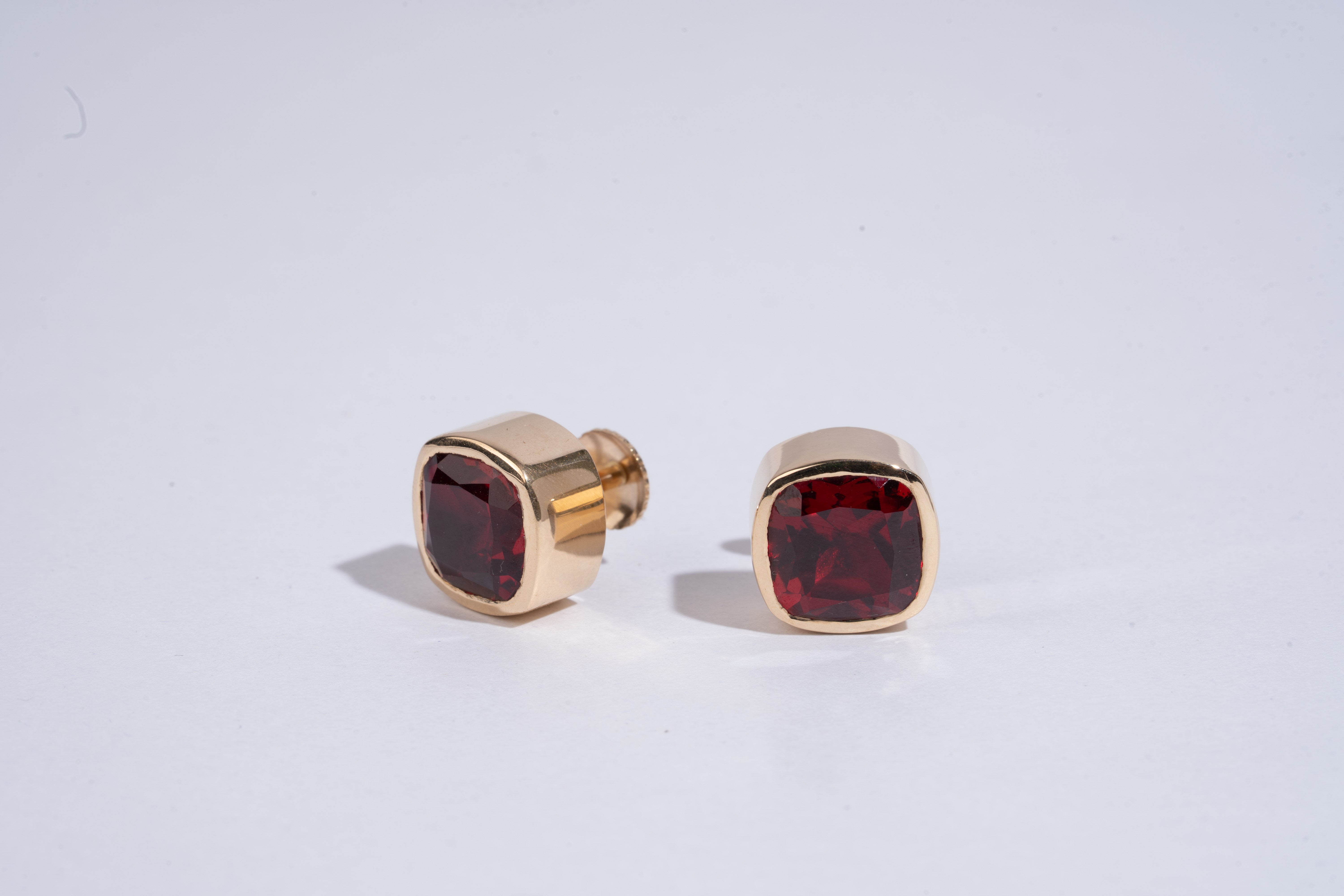 Bold Chunky Earrings | Bugadi Piercing Helix Jewelry Hyderabad | Vai Ra